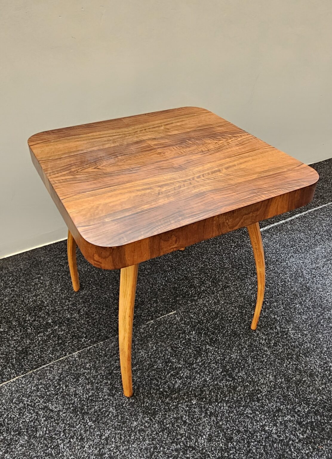 Radof Furniture – Vintage, Mid-century and Art Deco Furniture